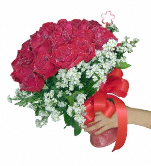 Ruby Vase - Teleflora international