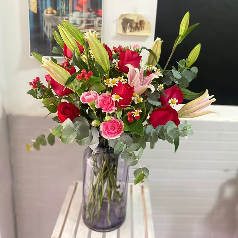 Joyful Day - Teleflora international